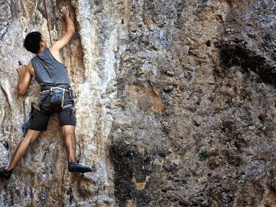 Beginner's Guide to Rock Climbing and Equipment Introduction